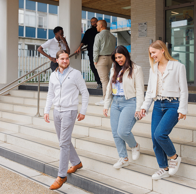 Recrutez un alternant - stagiaire - Entreprises - Université de Rouen ...
